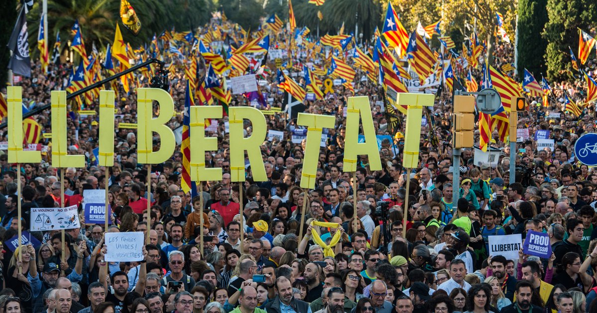 Catalan independence protests turn violent - Civicus Monitor