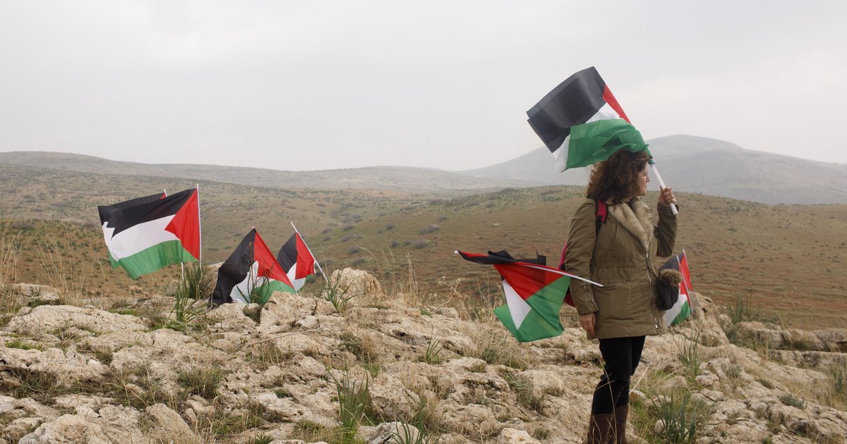 'Deal of the Century’ sparks protests, journalists at the frontline ...