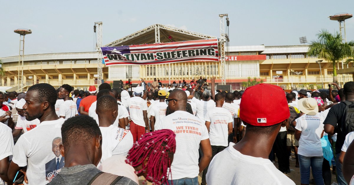 Journalist assaulted; hundreds protest rising cost of living - Civicus ...